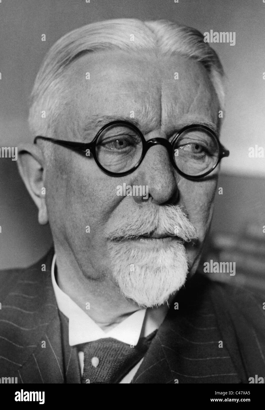 Schuette hi-res stock photography and images - Alamy