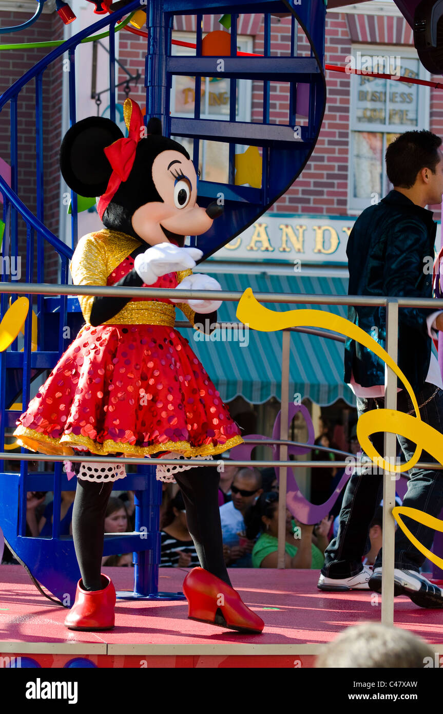 Minnie mouse character at disneyland Stock Photo - Alamy