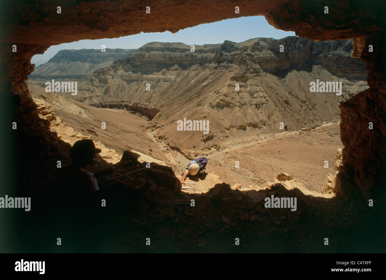 Photo of the cave of letters in Wadi Hever Stock Photo - Alamy