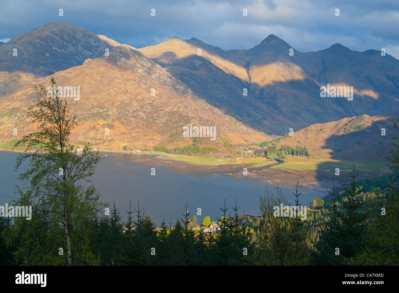 Loch Duich, Lochalsh, Five sisters from Mam Ratagan, Shiel Bridge ...