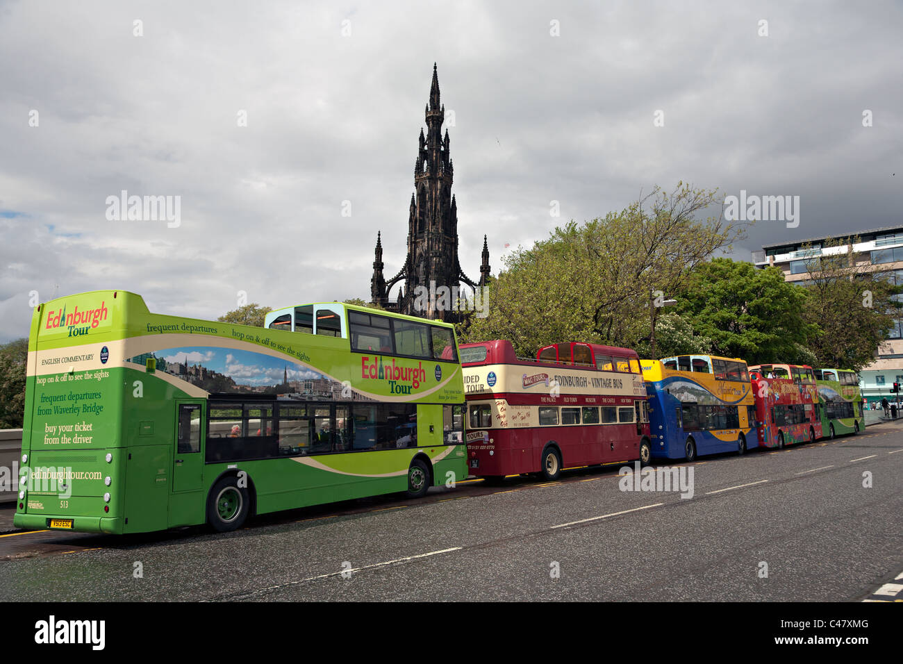 Edinburgh scotland open top bus hi-res stock photography and images - Alamy