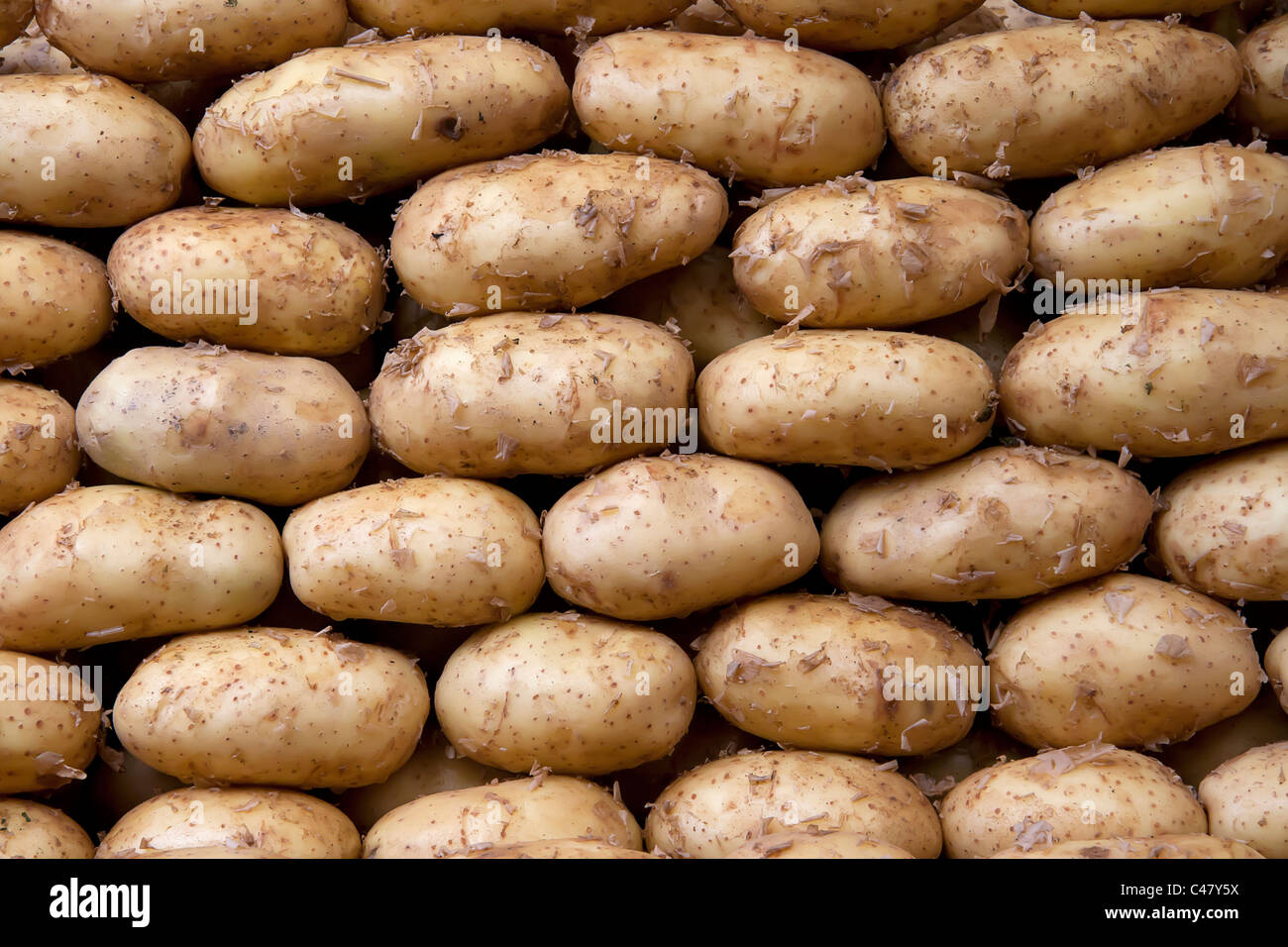 Yellow patatoes hi-res stock photography and images - Alamy