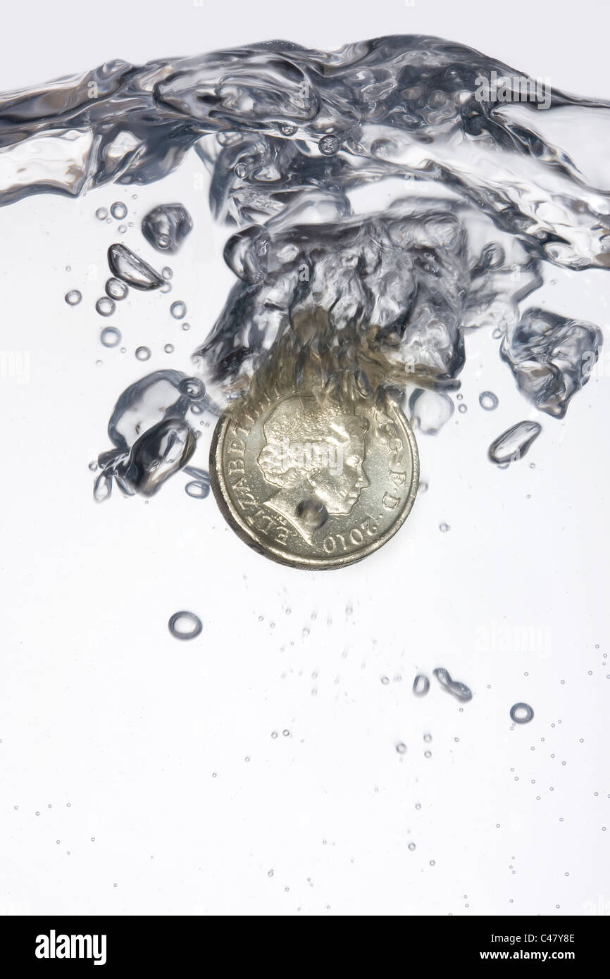 Sinking pound economic downturn Finance Stock Photo - Alamy