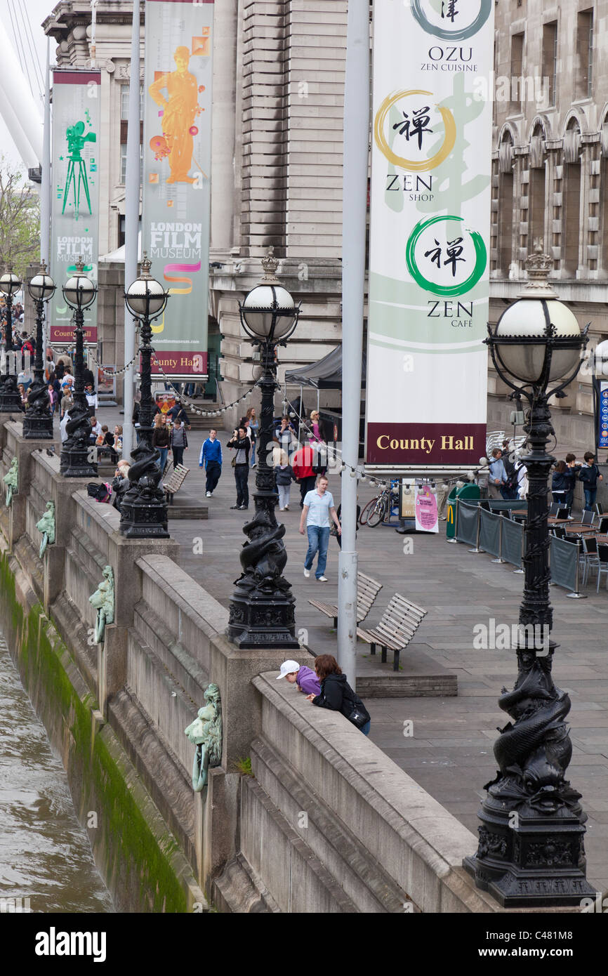 Flags walk past hi-res stock photography and images - Alamy