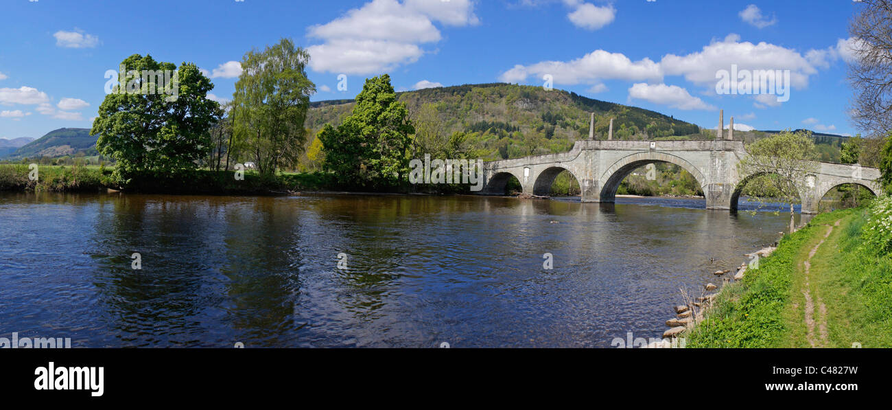 Wade's bridge, River Tay, Aberfeldy, Perthshire, Scotland, UK Stock ...