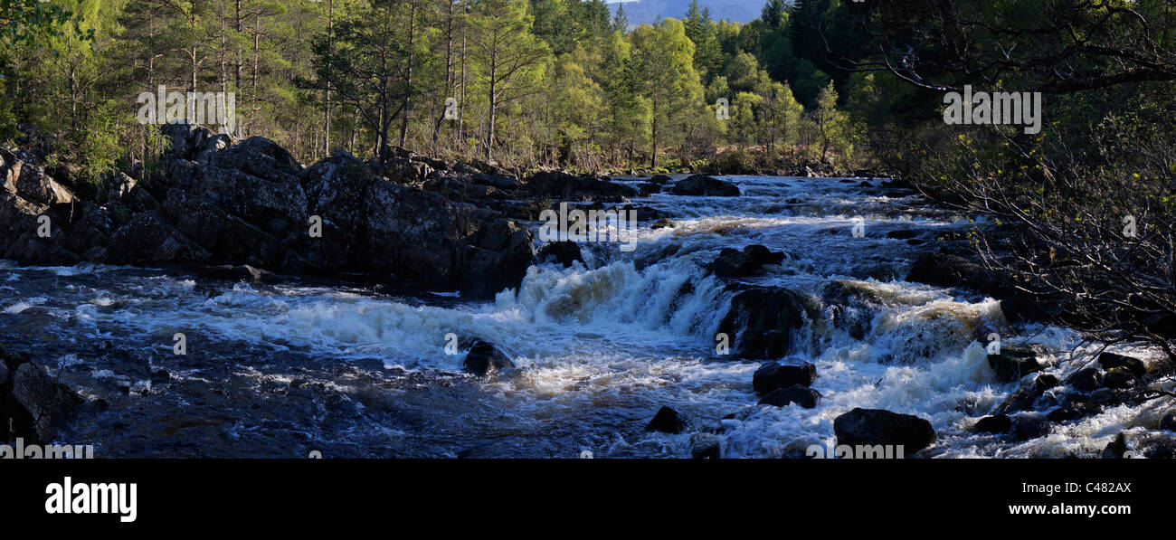 Tummel river hi-res stock photography and images - Alamy