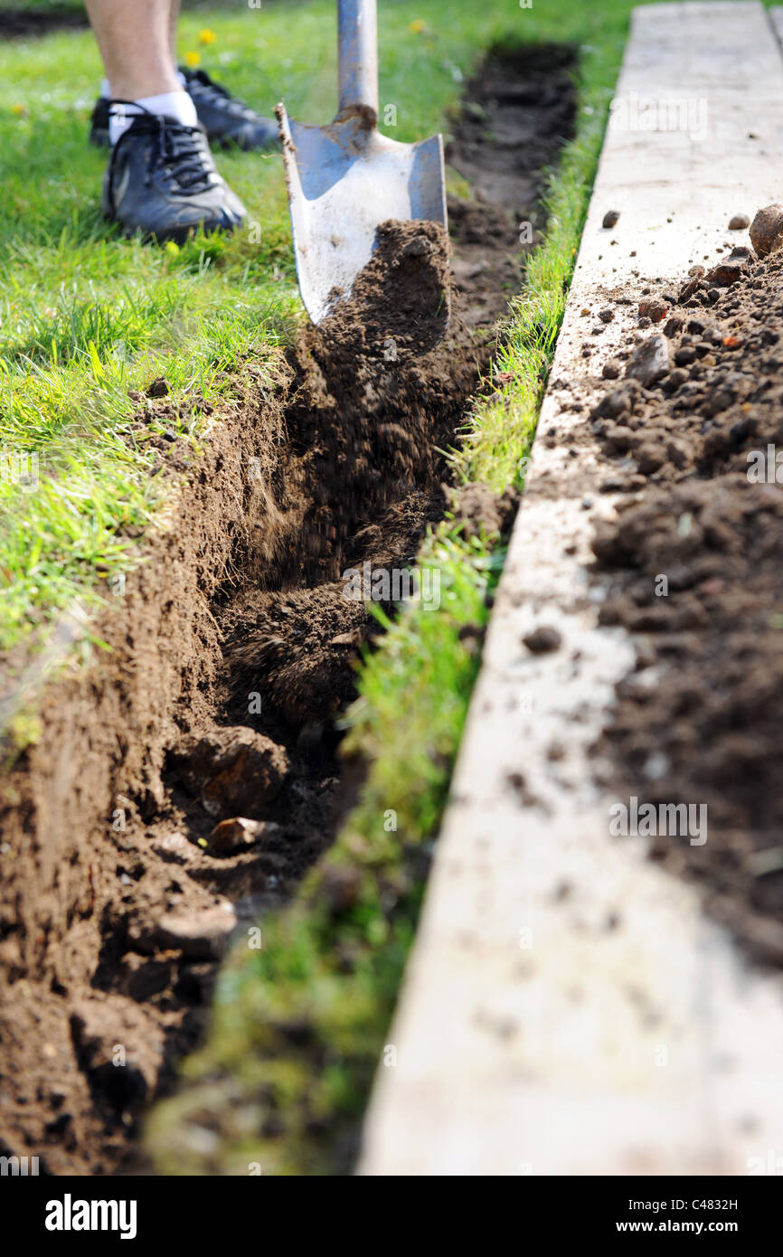 Digging trench garden hi-res stock photography and images - Alamy