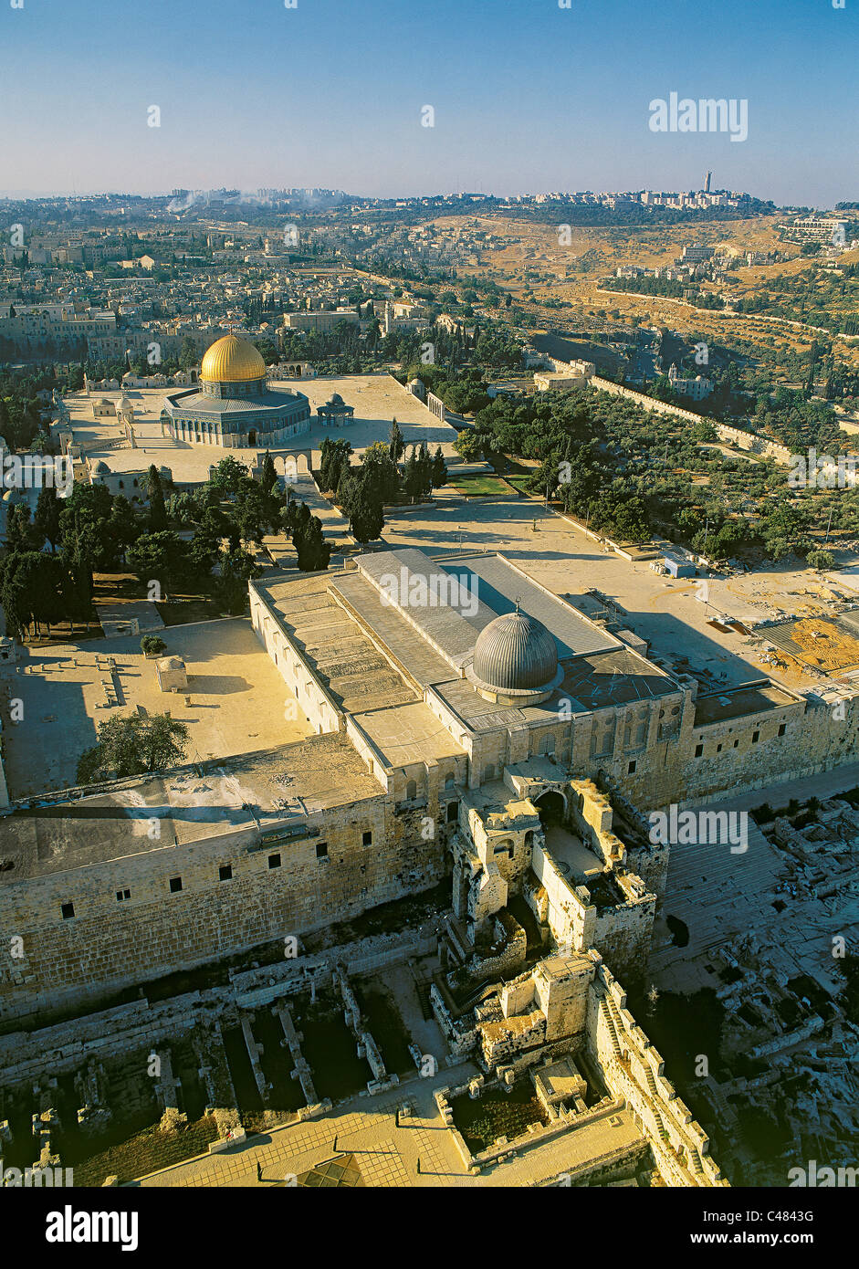 Aerial view of the Temple mount and the Al Aqsa mosque Stock Photo - Alamy