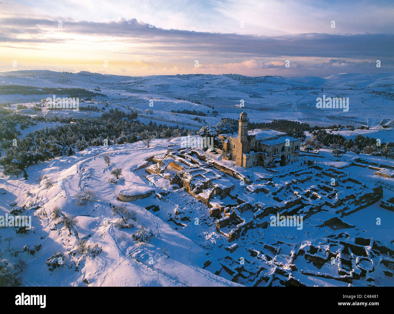 Nabi samwil mosque hi-res stock photography and images - Alamy