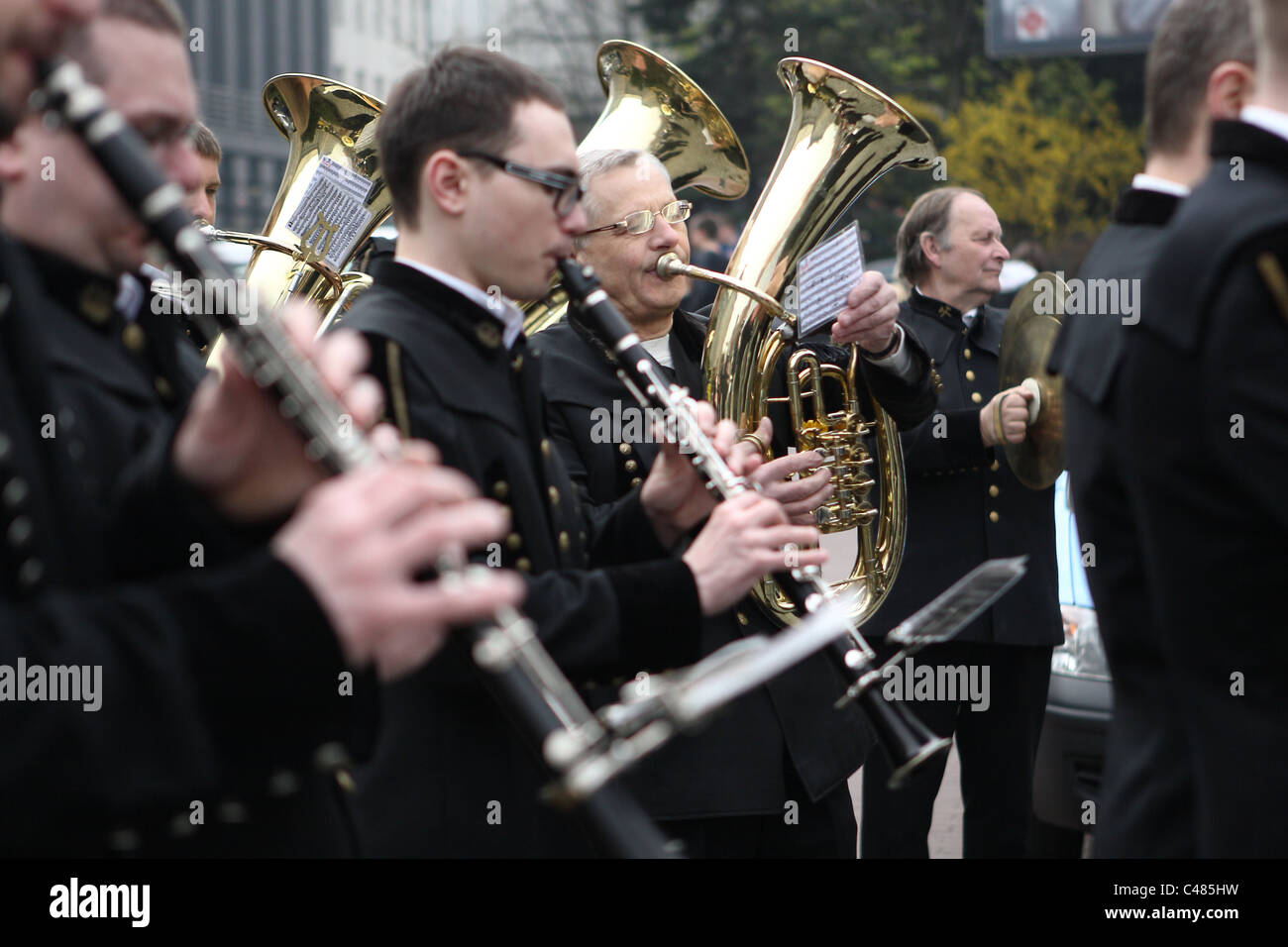 Brass orchestra hi-res stock photography and images - Alamy