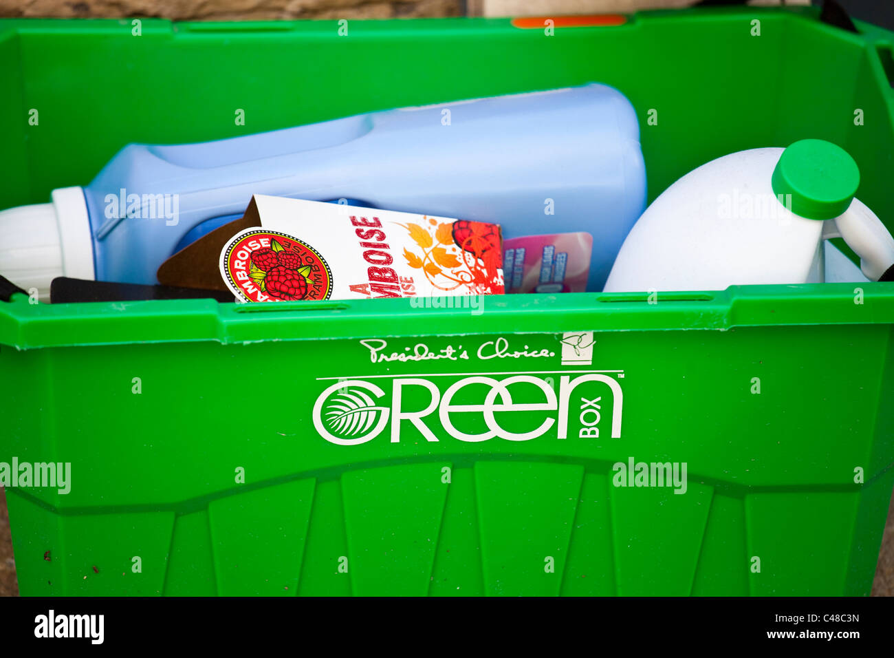 Canadian recycling hi-res stock photography and images - Alamy