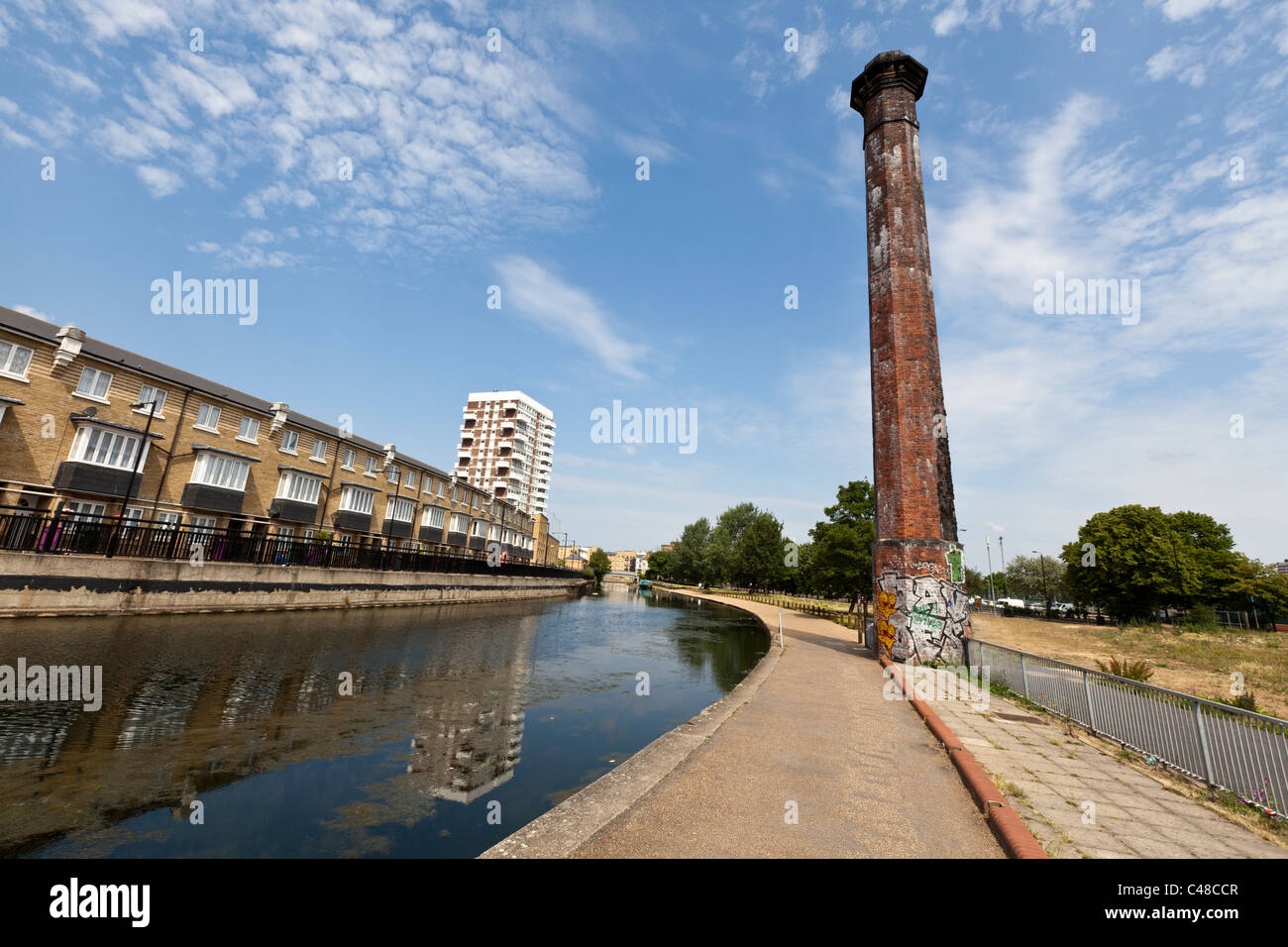 Sewer ventilation shaft hi-res stock photography and images - Alamy Sewer ventilation shaft hi-res stock photography and images - Alamy