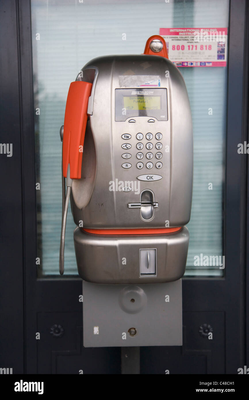 Public pay telephone at Bellagio on Lake Como. Lombardy. Italy Stock ...