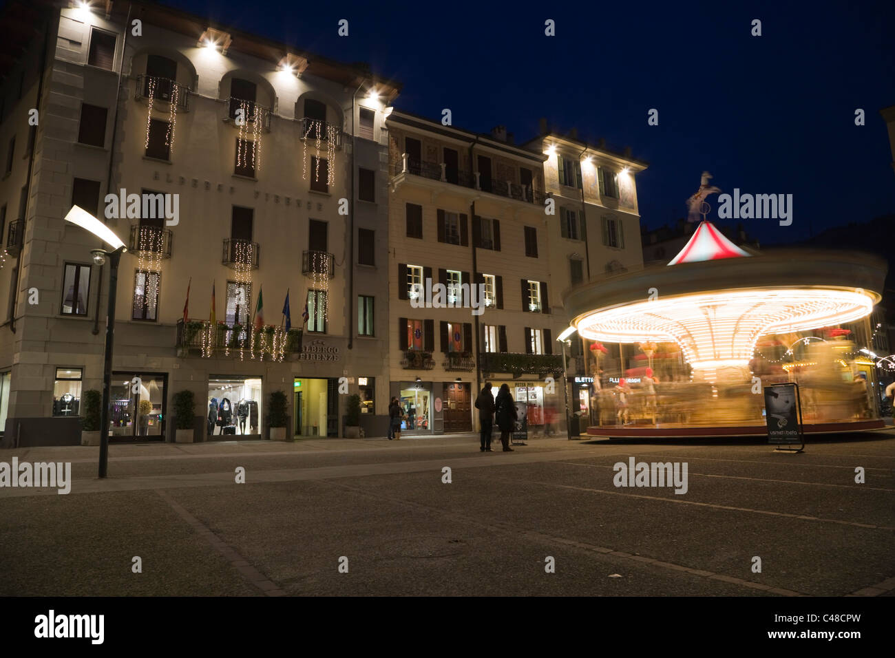 Piazza Volta at night. Como on Lake Como. Lombardy. Italy Stock Photo ...