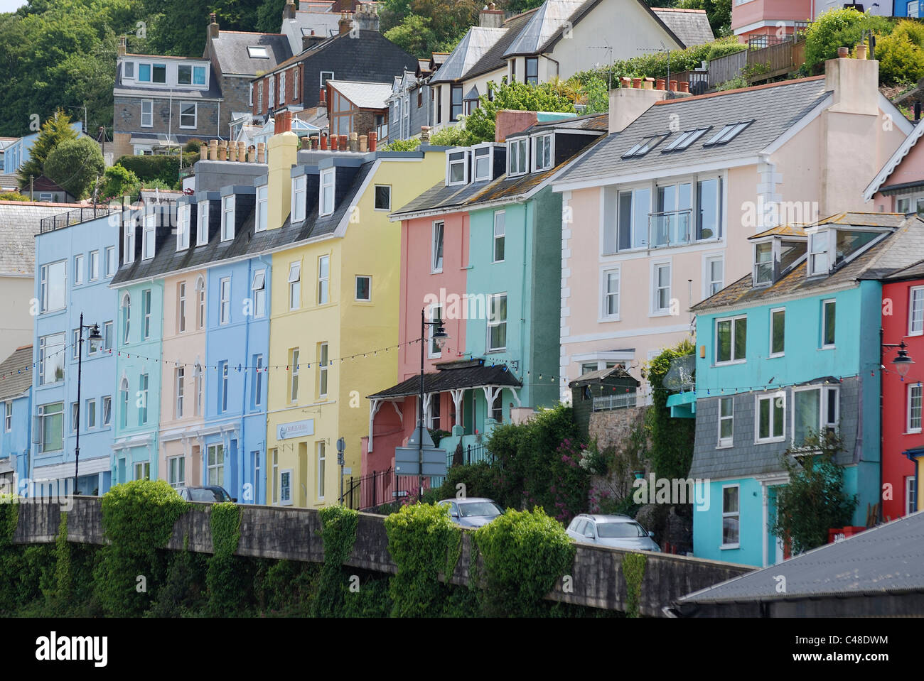 Painted buildings hi-res stock photography and images - Alamy