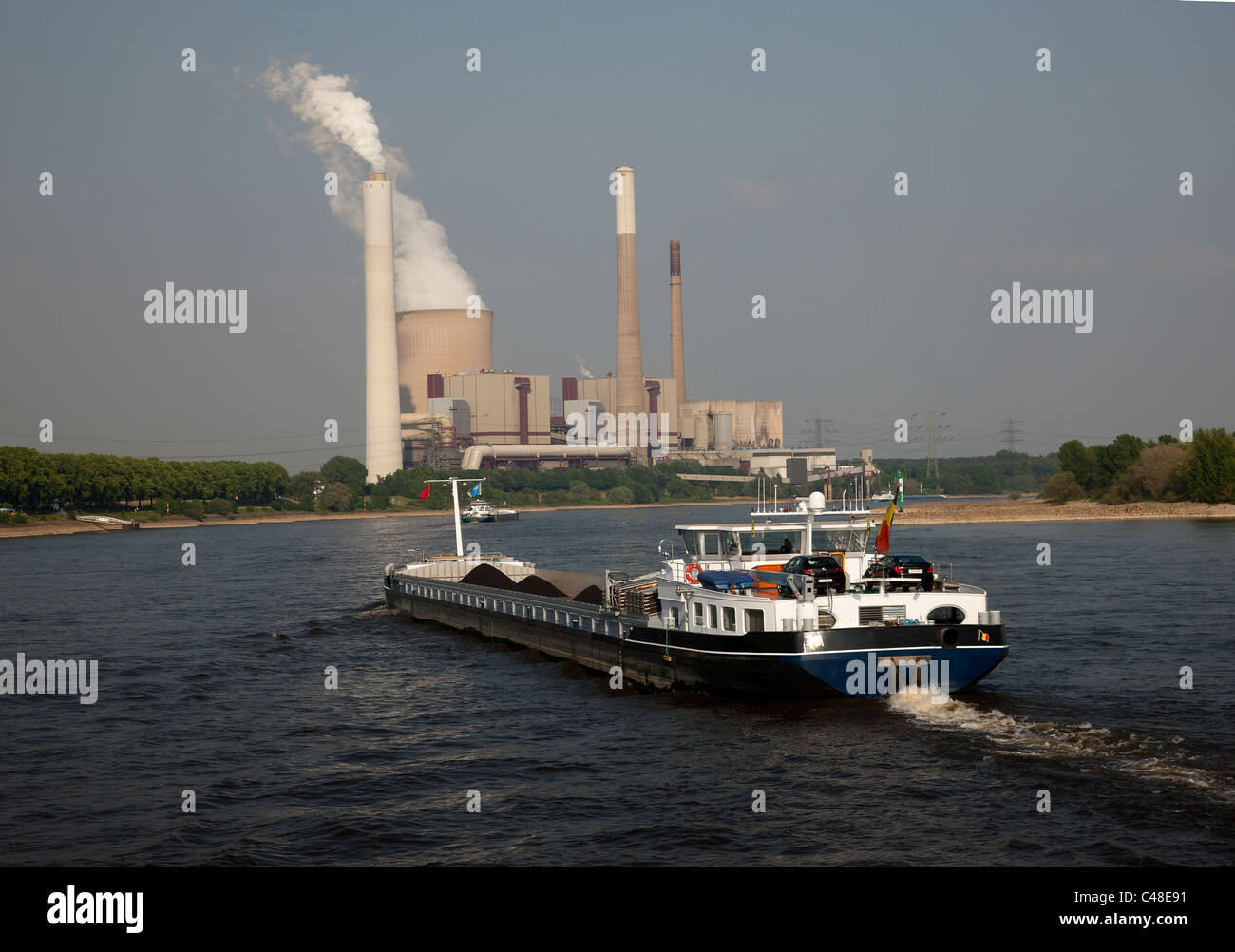 Barges hi-res stock photography and images - Alamy
