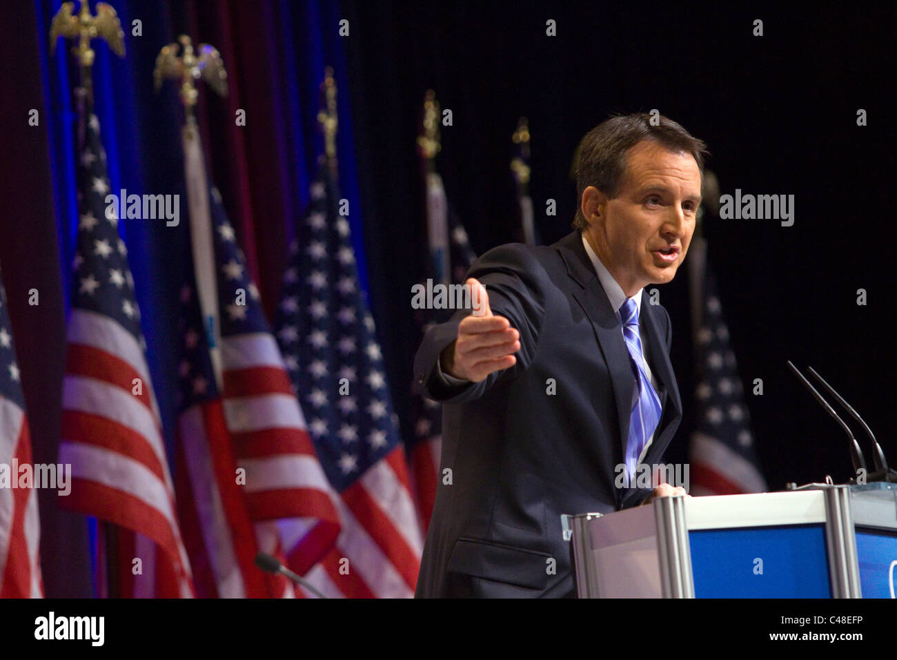 Republican Minnesota Governor Tim Pawlenty speaks at the CPAC ...