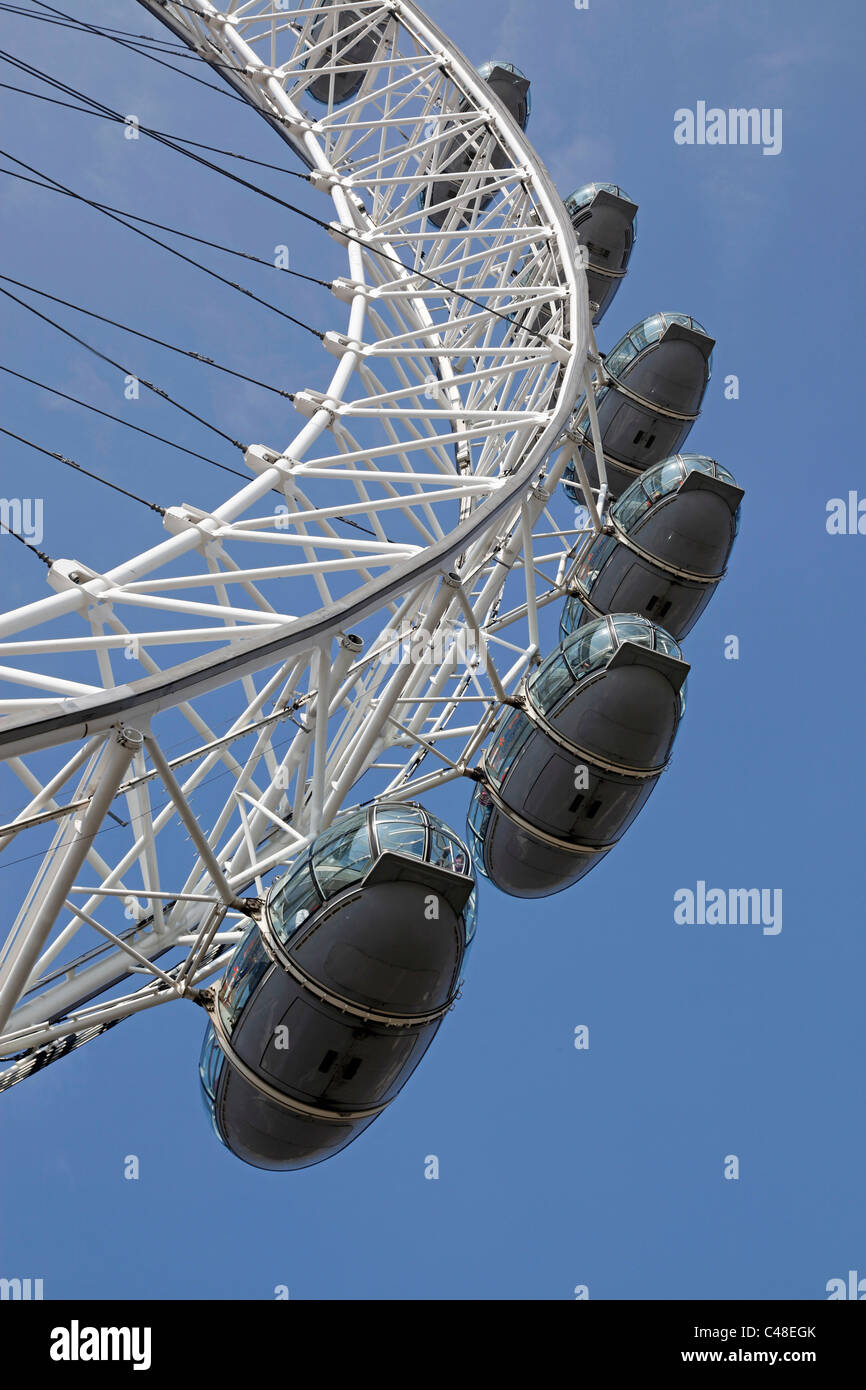 The London Eye, aka Millennium Wheel in London, England Stock Photo - Alamy