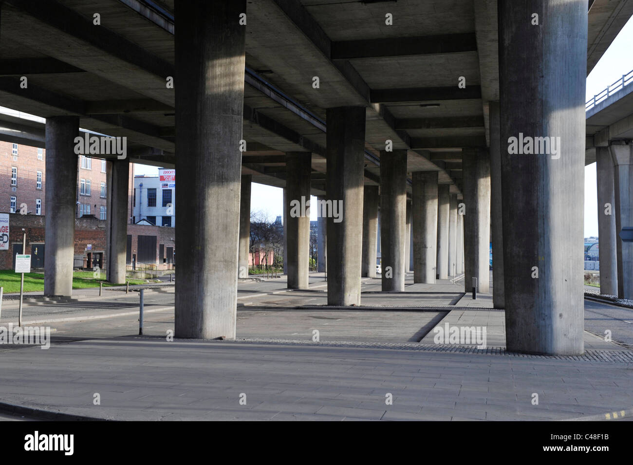 Raised motorway hi-res stock photography and images - Alamy