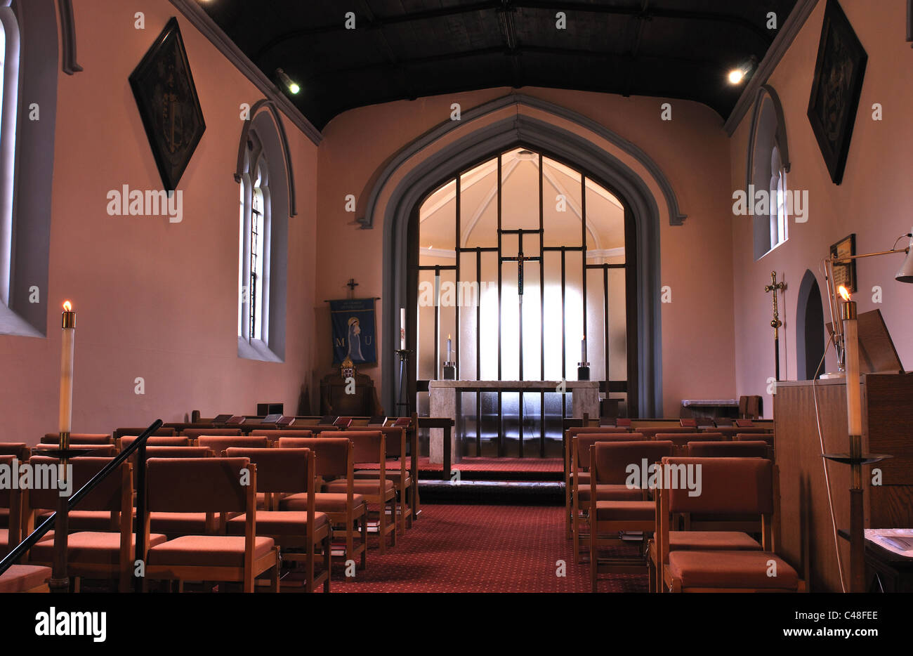 Interior of St. James Church, Styvechale, Coventry, UK Stock Photo - Alamy