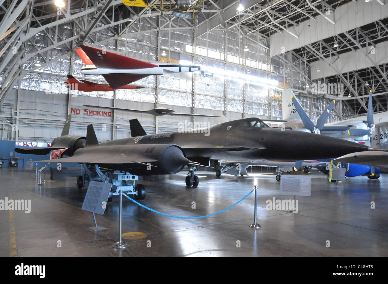 Lockheed sr 71 blackbird hi-res stock photography and images - Alamy