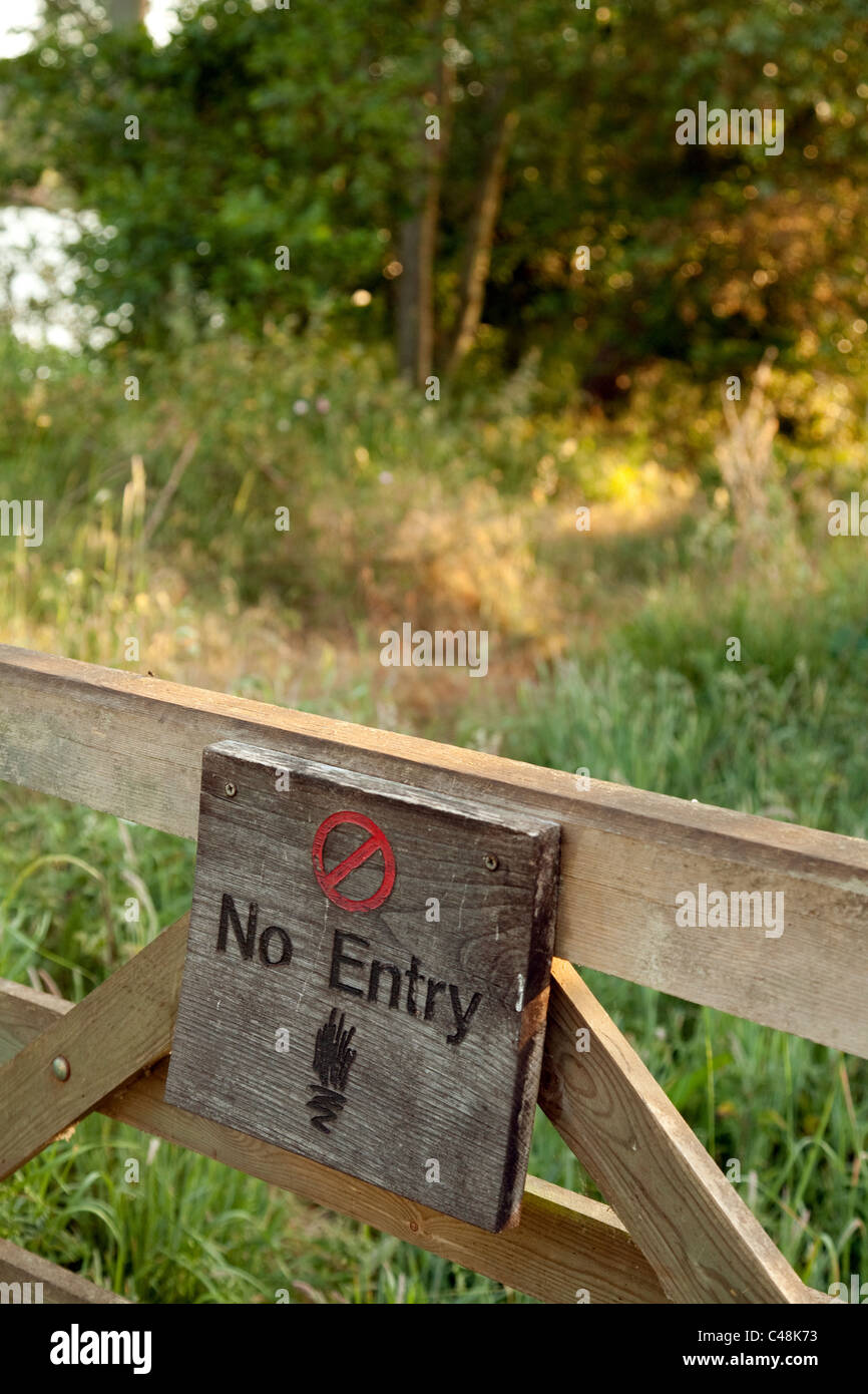 No entry sign hi-res stock photography and images - Alamy