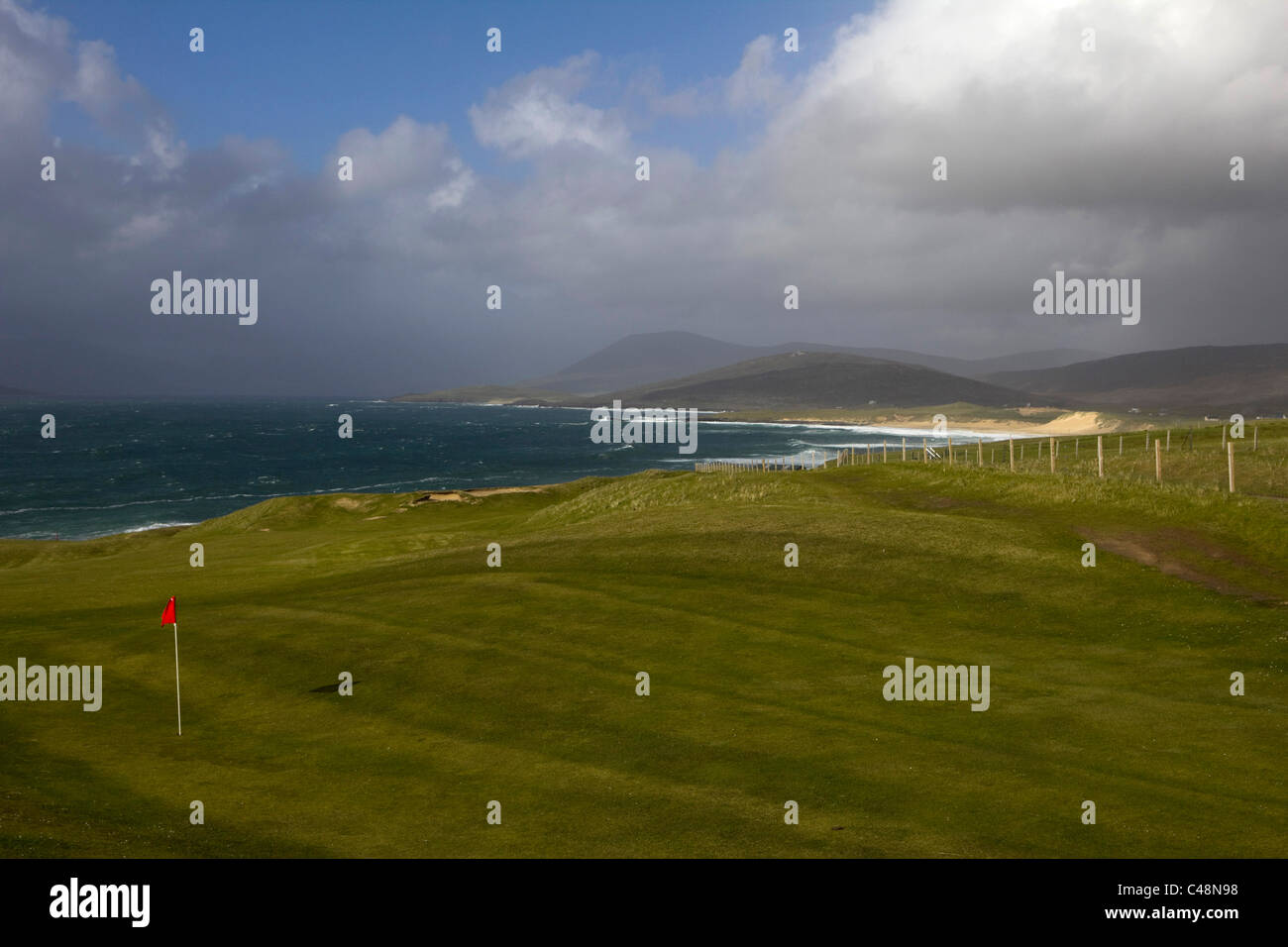 Isle of harris golf course at scarista beach, isle of harris, outer ...