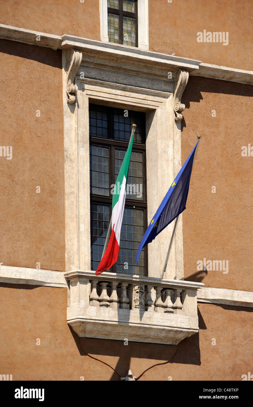 Palace rome italy flags balcony facade architecture building buildings ...