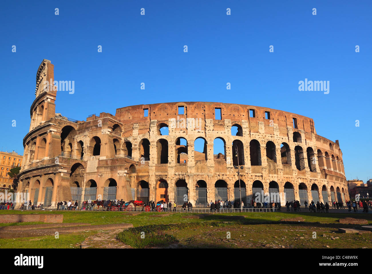 Ancient rome colloseum gladiators hi-res stock photography and images ...