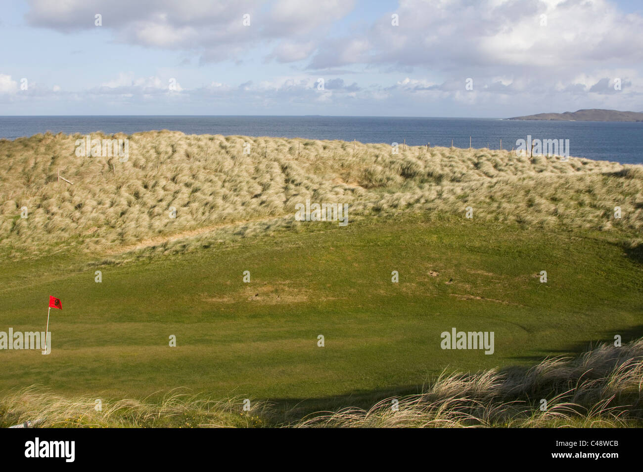 Isle of harris golf course at scarista beach, isle of harris, outer ...