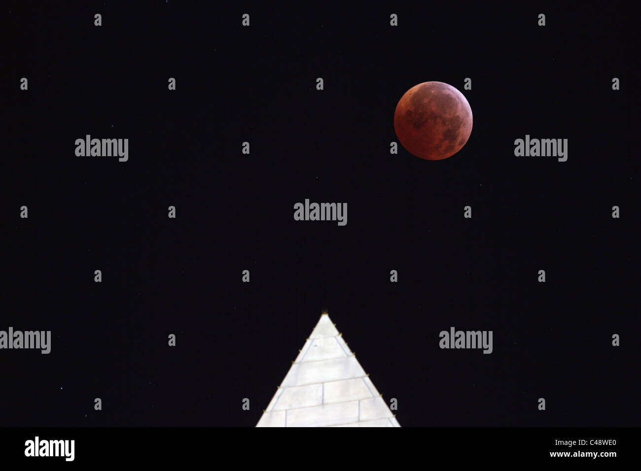 Lunar Eclipse over Washington DC Stock Photo - Alamy