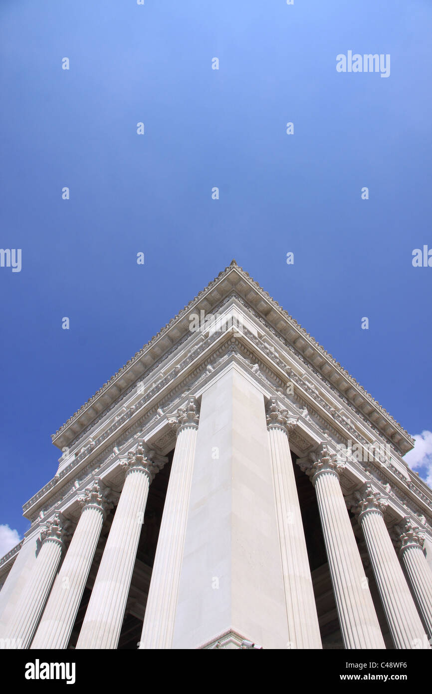 Marbled column hi-res stock photography and images - Alamy