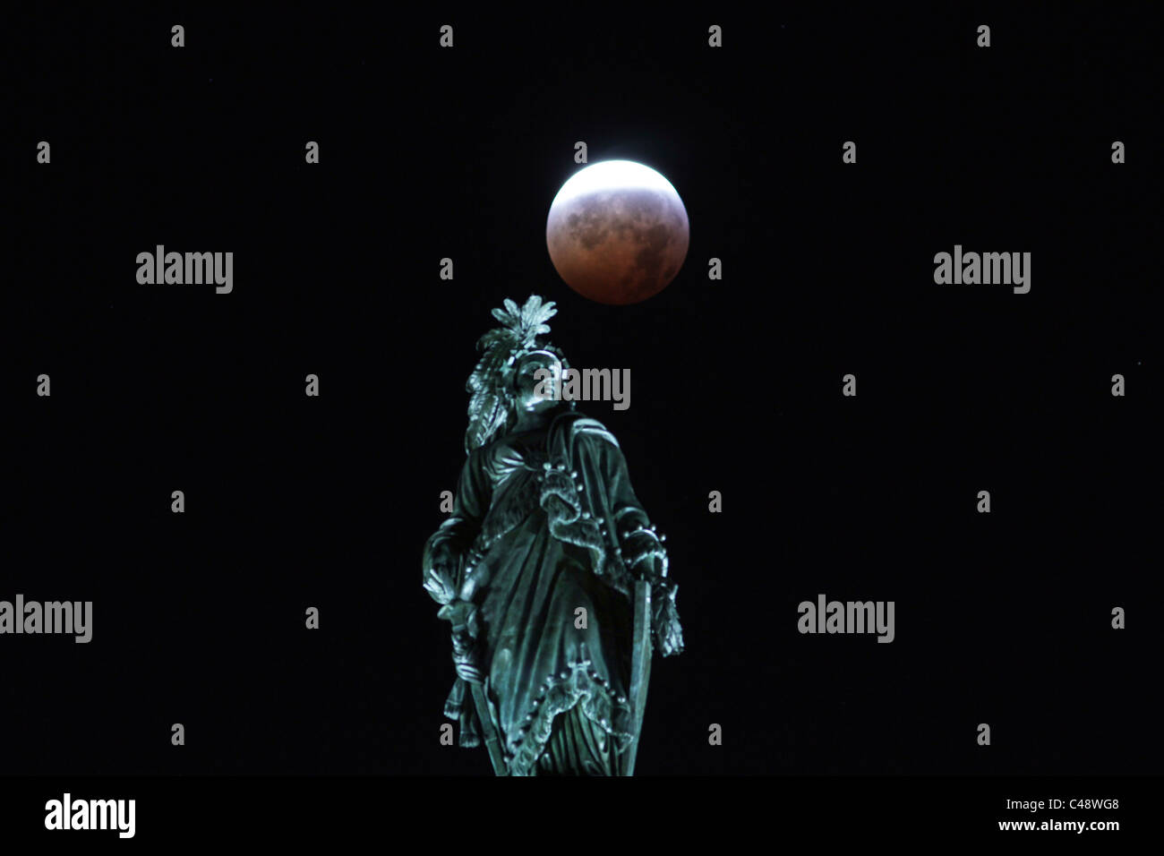 Lunar Eclipse over Washington DC Stock Photo - Alamy