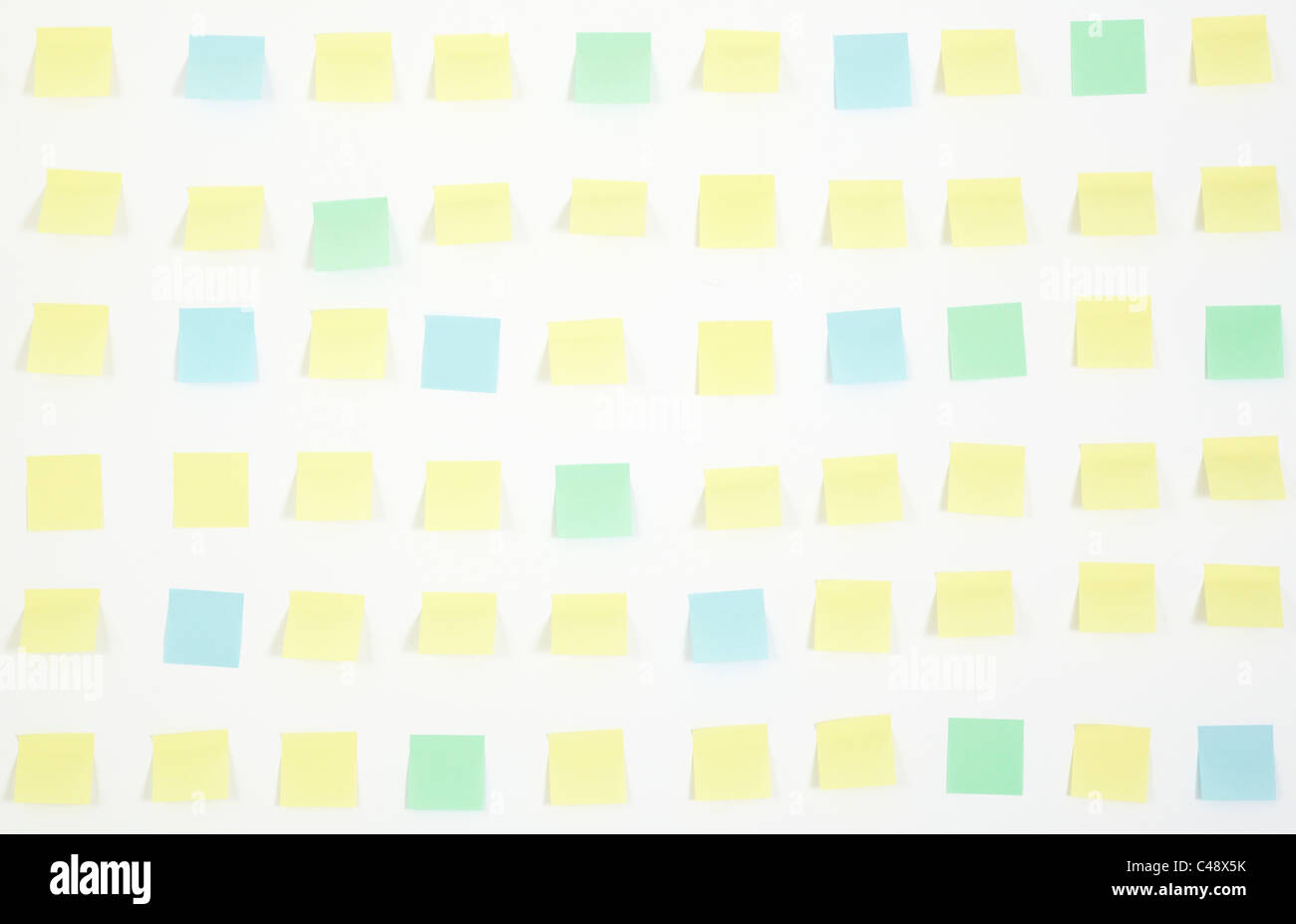 note papers on an office wall Stock Photo - Alamy