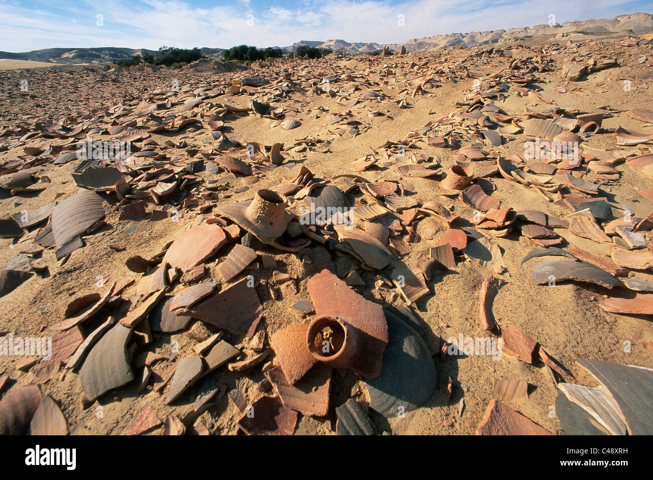 Broken pottery hi-res stock photography and images - Alamy