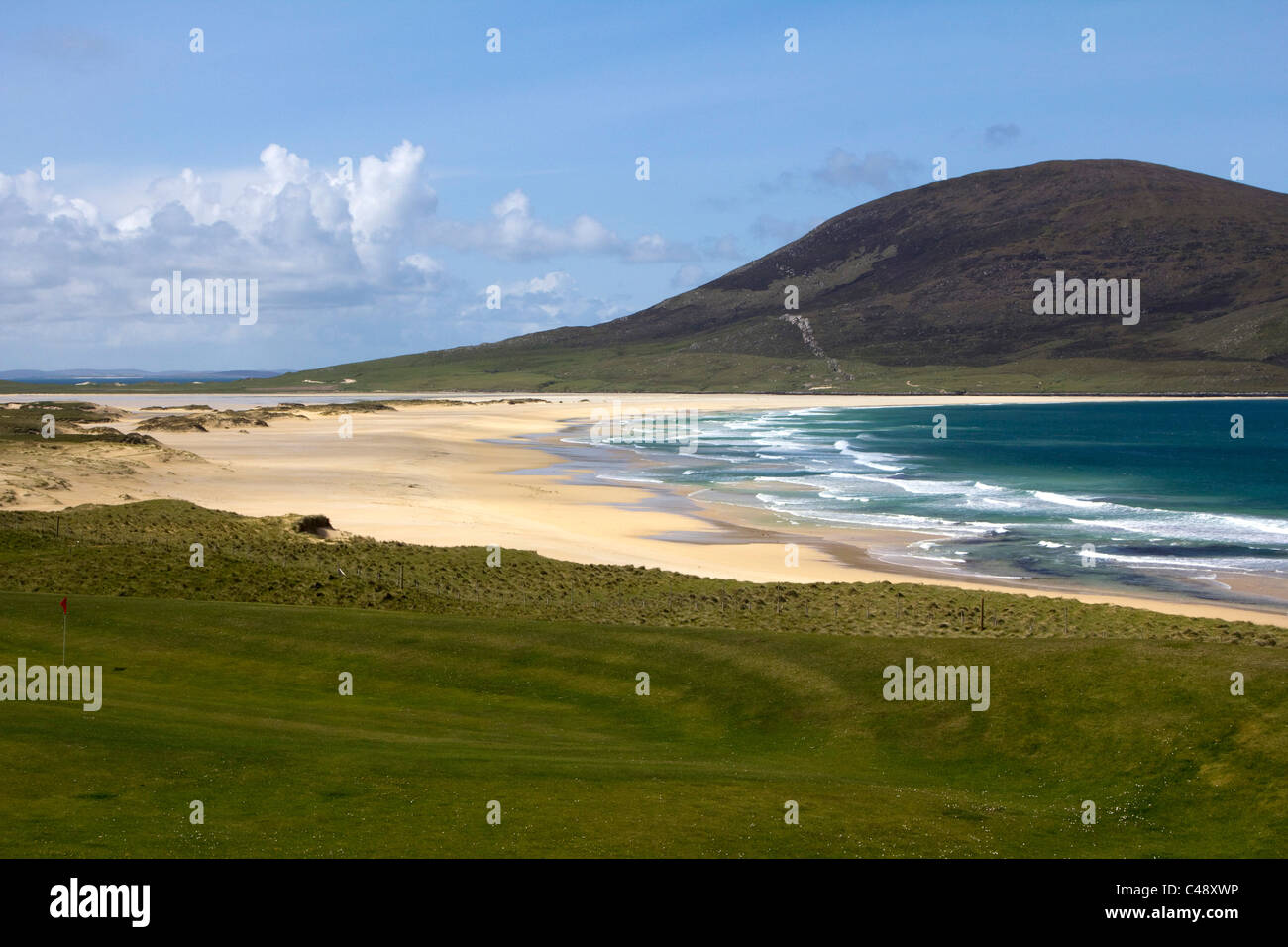 Isle of harris golf course at scarista beach, isle of harris, outer ...