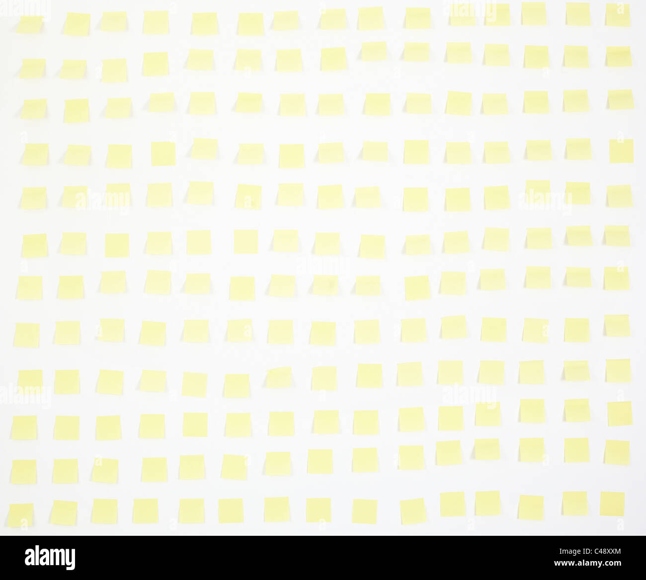 note papers on an office wall Stock Photo - Alamy