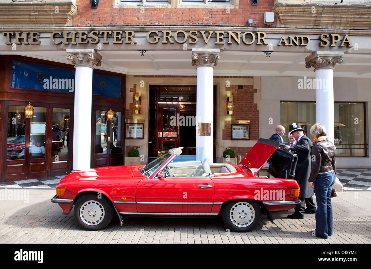 The Chester Grosvenor and Spa Hotel in Chester, England Stock Photo - Alamy