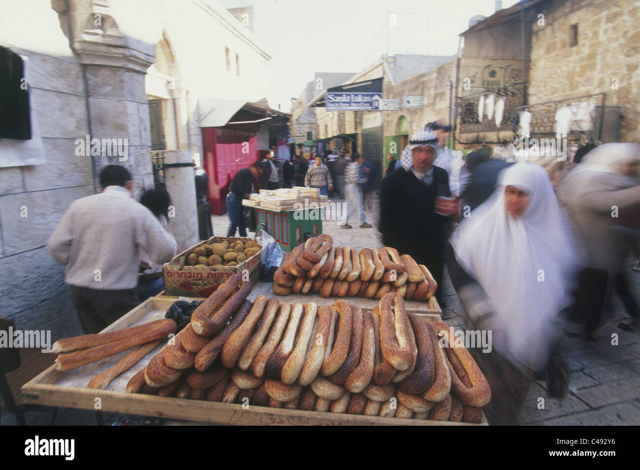 Photograph of the market of the old city of Jerusalem Stock Photo - Alamy