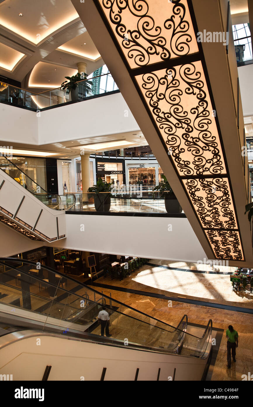 Mall of the Emirates Dubai Middle East UAE Stock Photo - Alamy