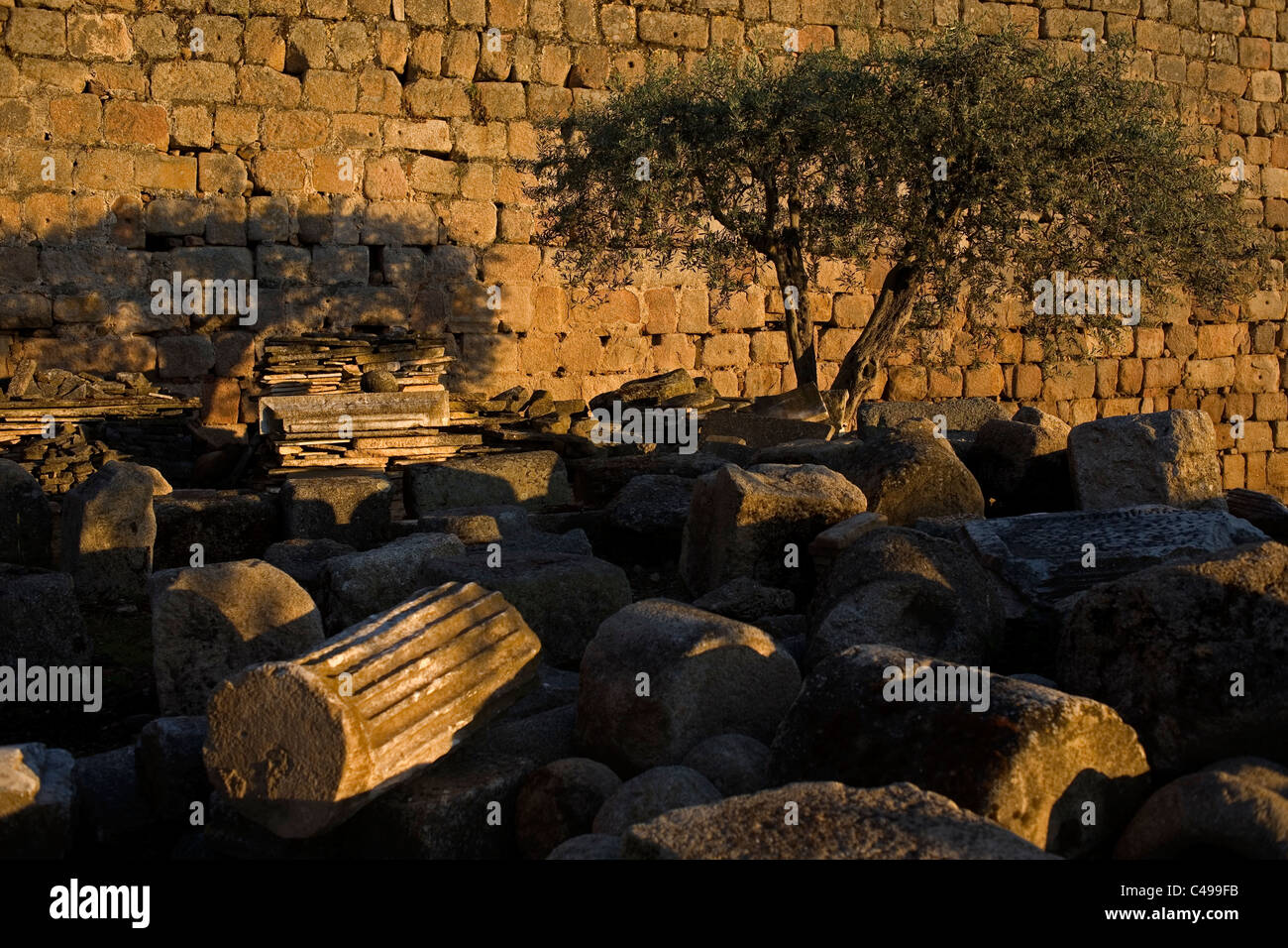 Islamic fortress hi-res stock photography and images - Alamy