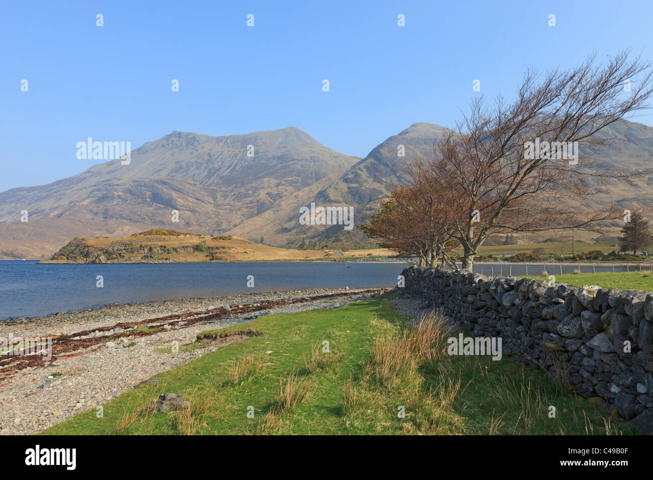 Corran arnisdale hi-res stock photography and images - Alamy