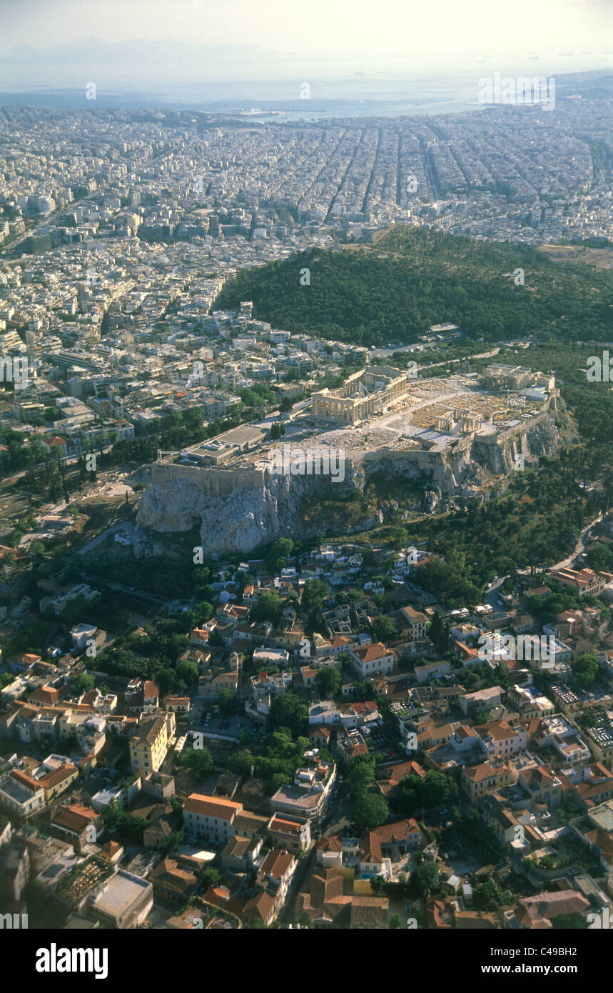 Aerial photograph of the Acropolis in the modern Greek city of Athens ...