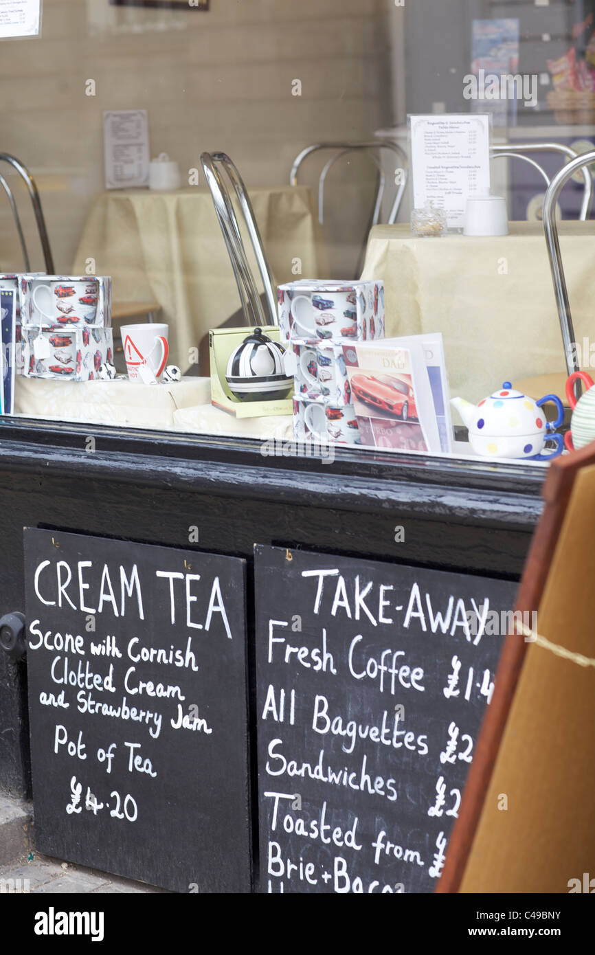 Cornish cream tea hi-res stock photography and images - Alamy