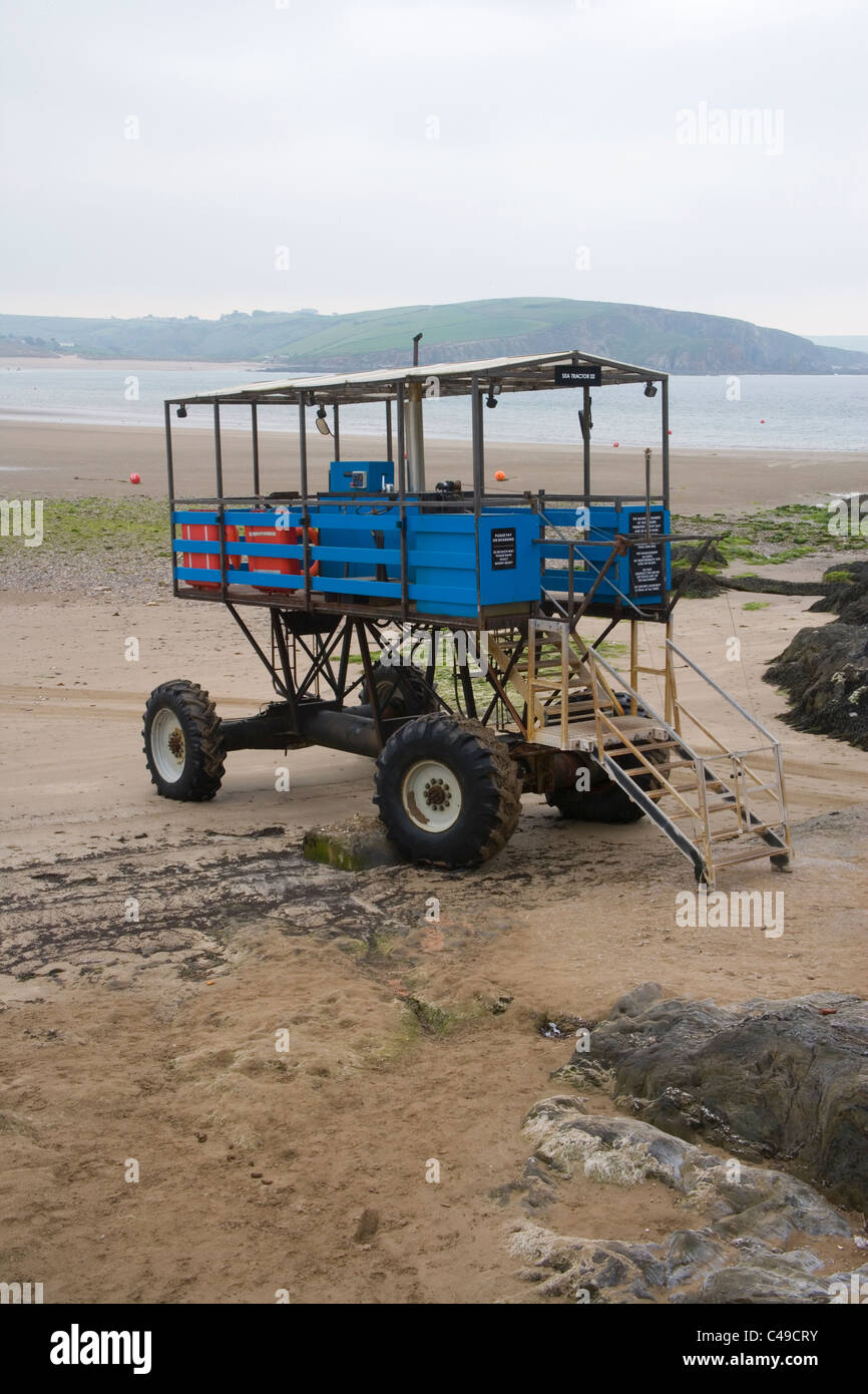 Sea tractor uk bigbury hi-res stock photography and images - Alamy
