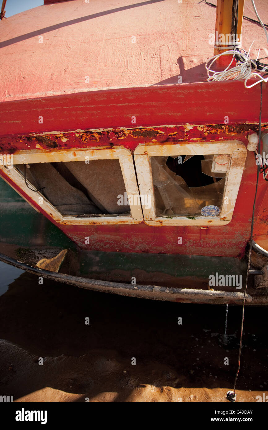 Sad boat hi-res stock photography and images - Alamy