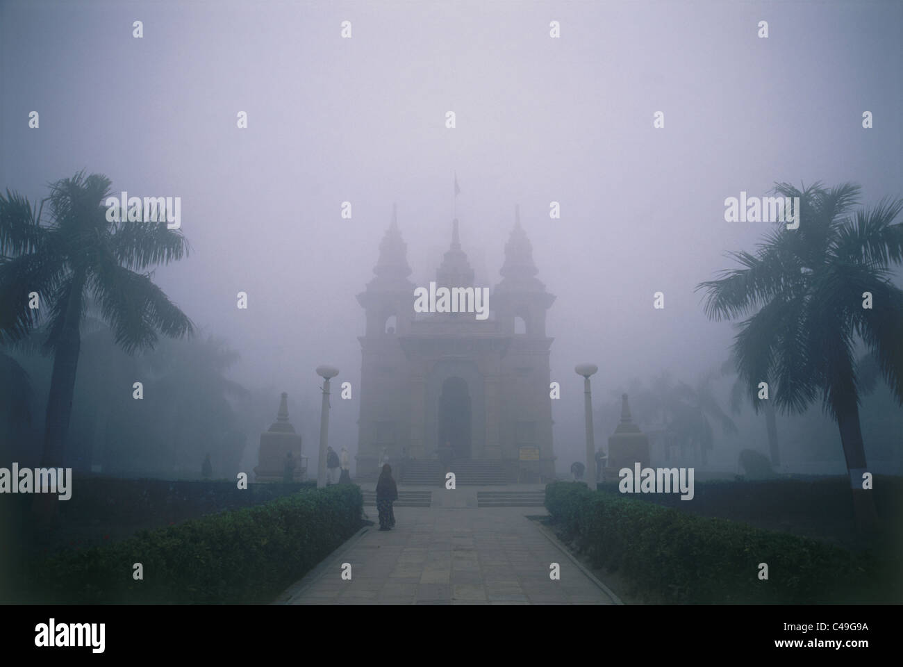 Photograph of the Saranath Shrine in the fog Stock Photo - Alamy
