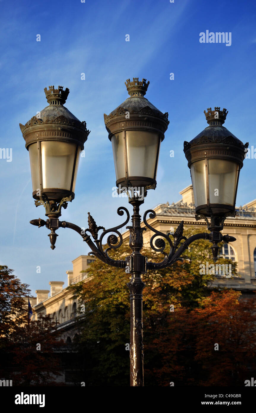 Parisian Lamppost High Resolution Stock Photography and Images - Alamy