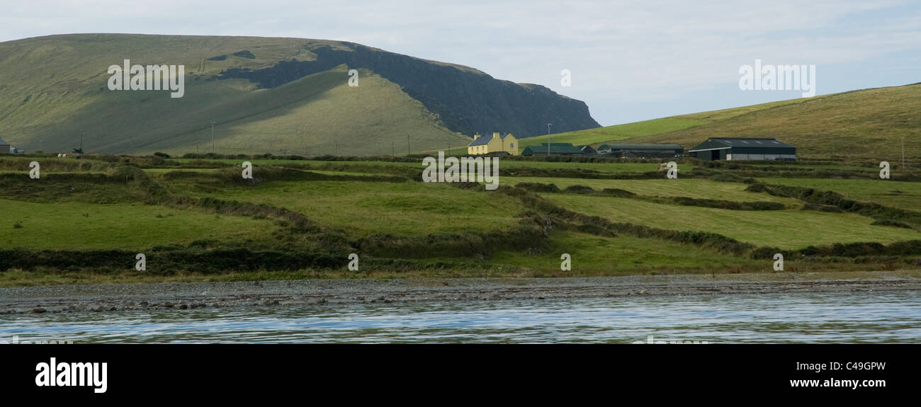 Photograph of the cliffs of Ireland Stock Photo - Alamy