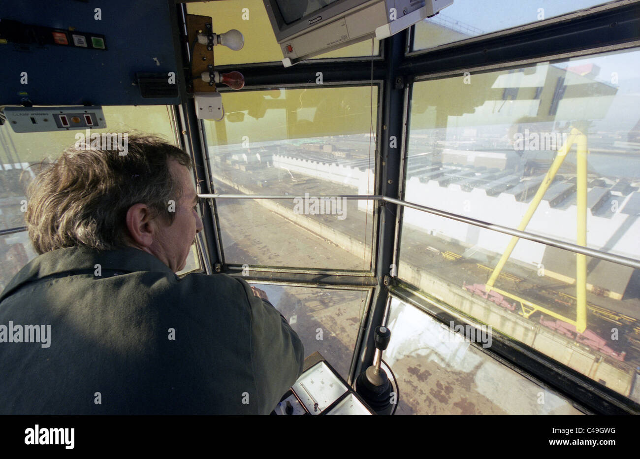 Belfast famous yellow cranes hi-res stock photography and images - Alamy